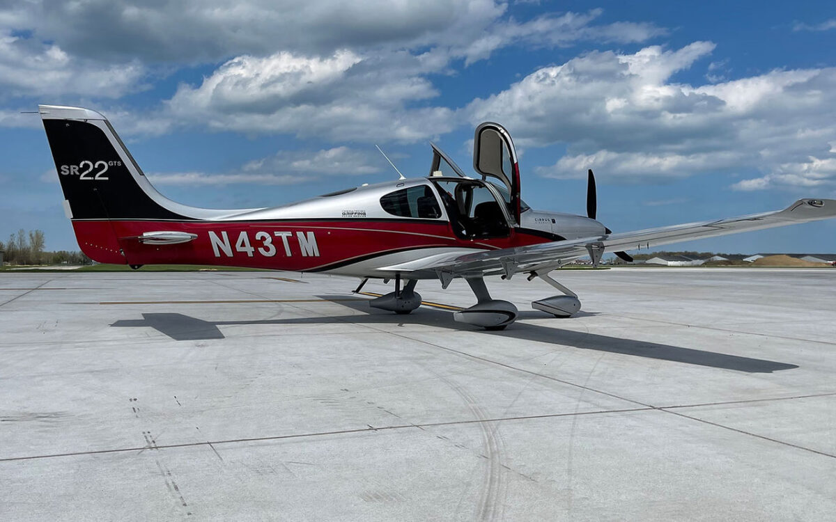 Private Charter Fleet | Port Clinton, OH | Griffing Flying Service